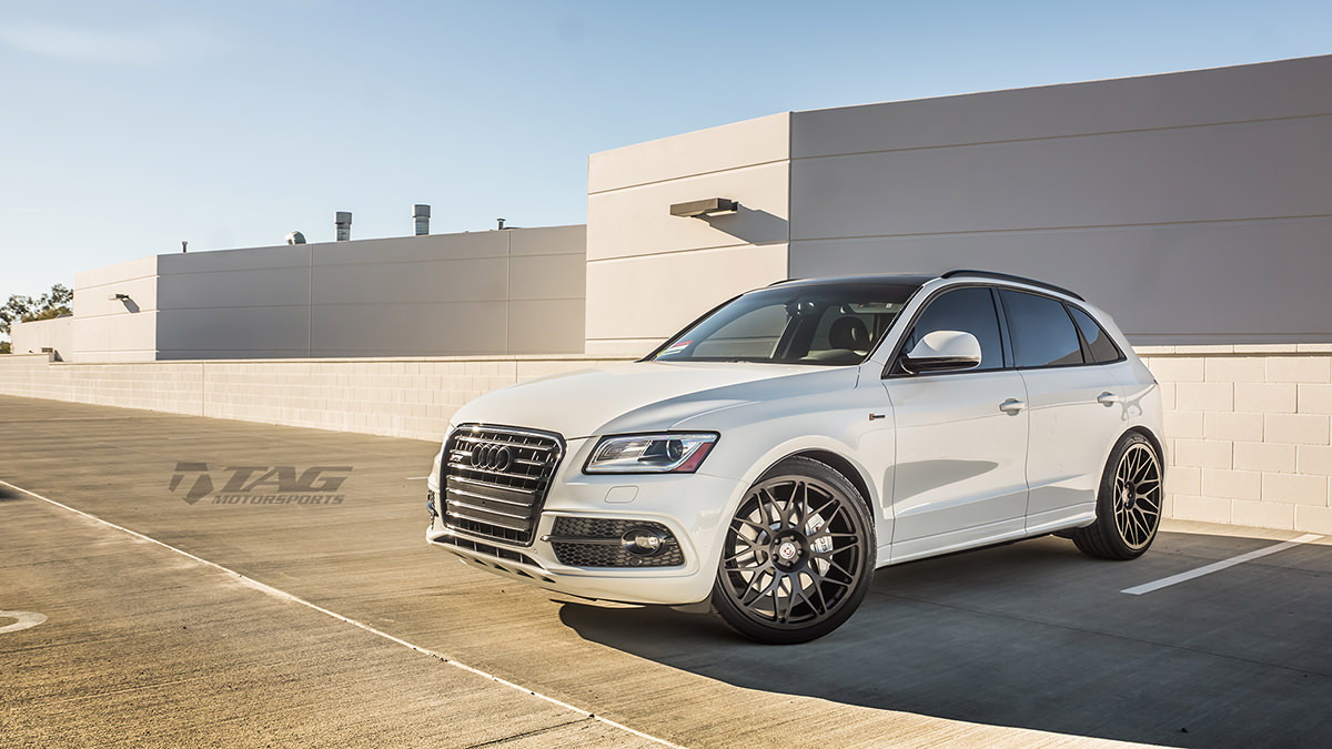A Very Clean SQ5 on 22" HRE Classic 300M // TAG Motorsports