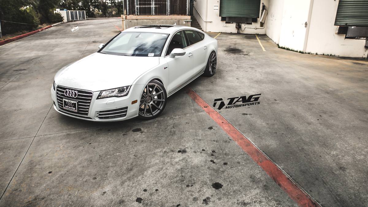 Black or White / A7 Lowered on 21" Niche Essen Wheels for Audi SD / TAG ...