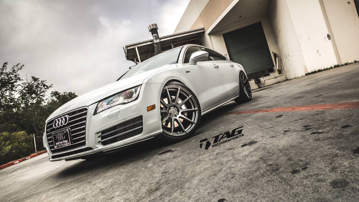 Black or White / A7 Lowered on 21" Niche Essen Wheels for Audi SD / TAG ...